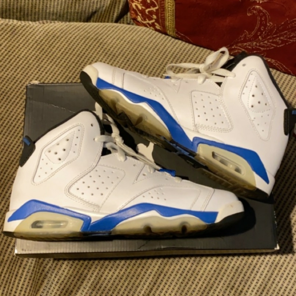 Nike Jordan Retro 6 - Gem